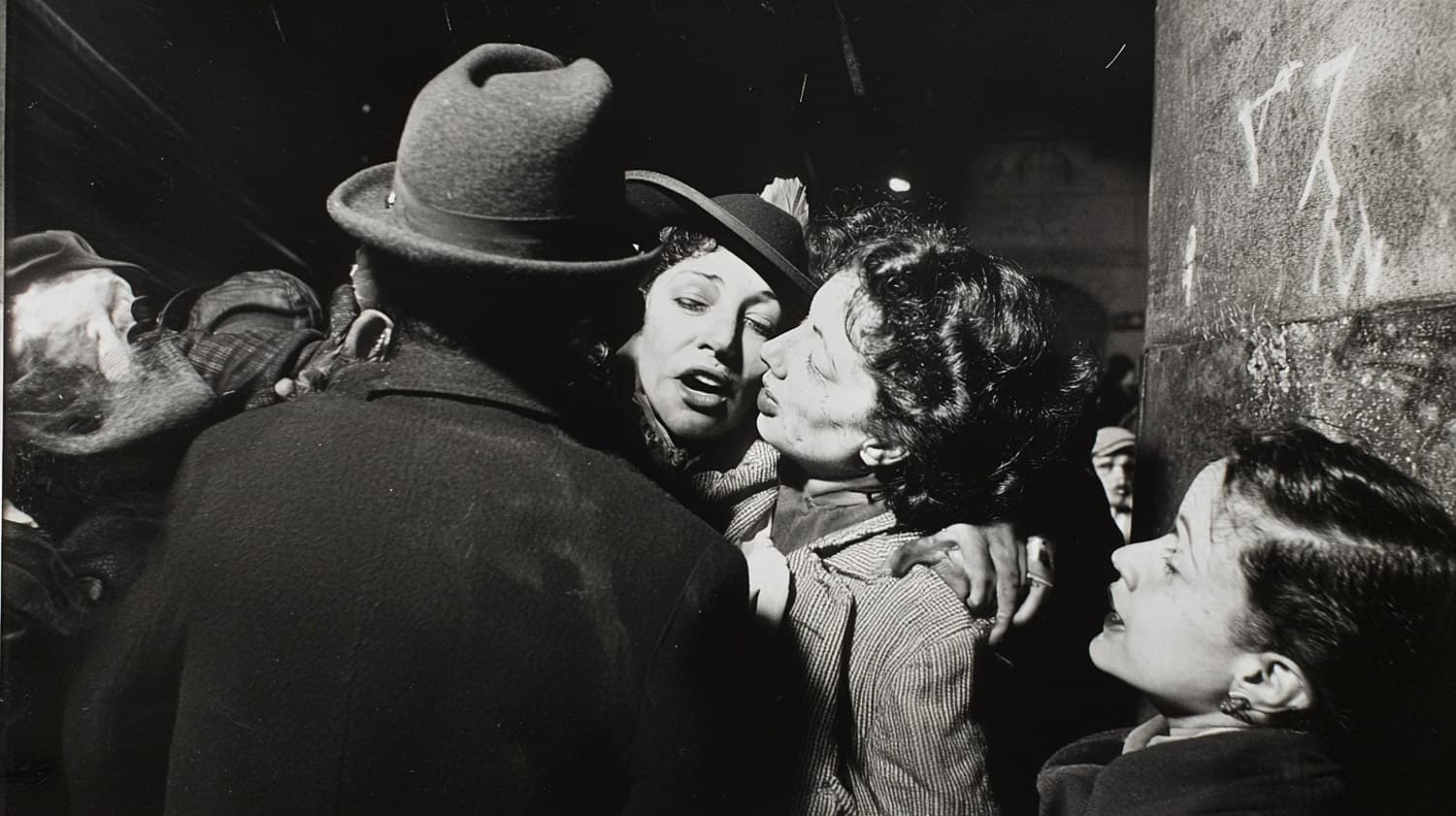 Weegee: Iconic Lens on NY's Gritty Streets